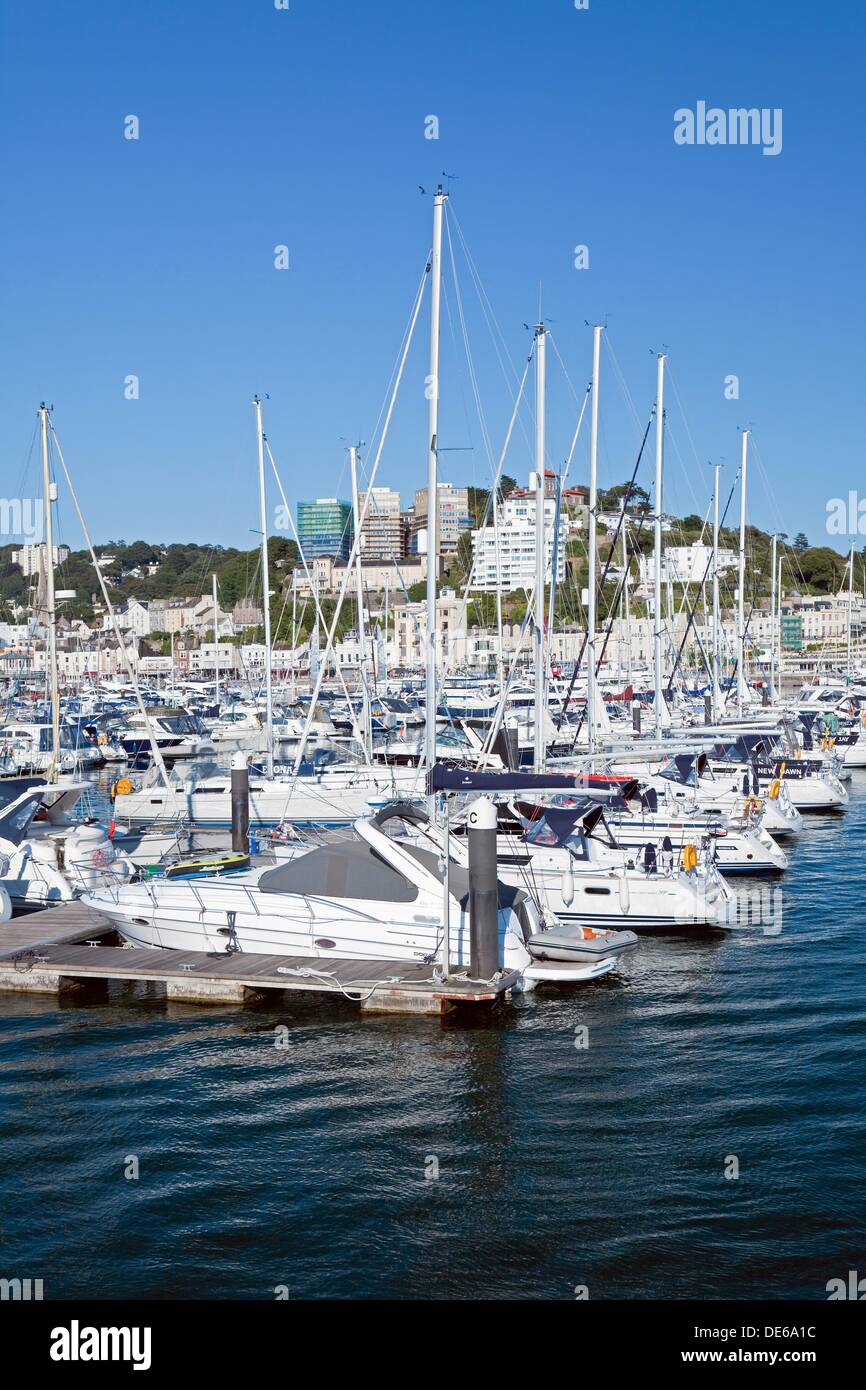Beacon quay torquay hi-res stock photography and images - Alamy