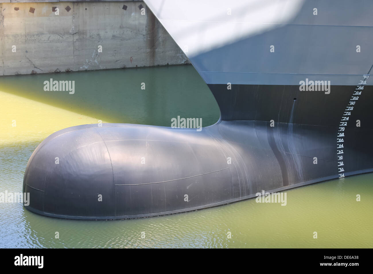 Nose dock hi-res stock photography and images - Alamy