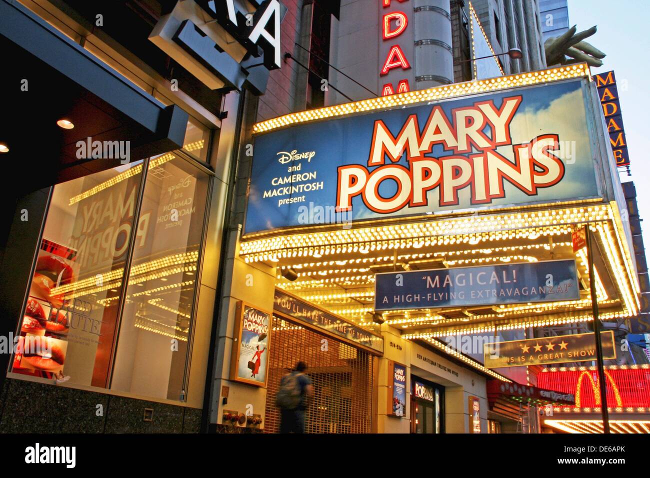 Mary poppins sign hi-res stock photography and images - Alamy