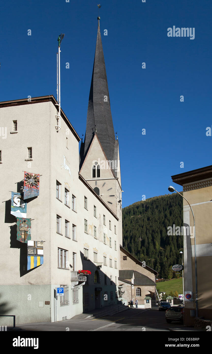 Town hall left and city tower hi-res stock photography and images - Alamy