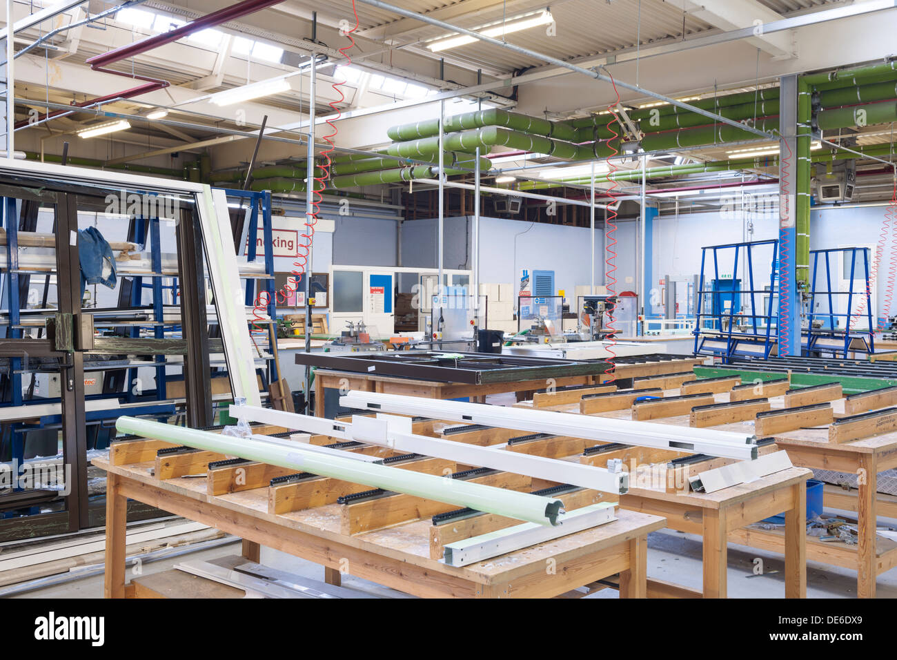 Prisoners prison work hi-res stock photography and images - Alamy