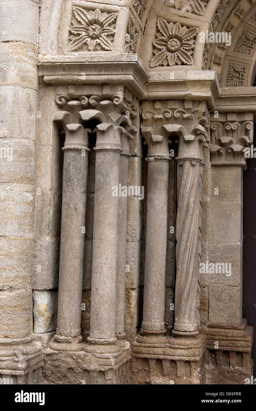 Romanesque Columns And Capital High Resolution Stock Photography and ...