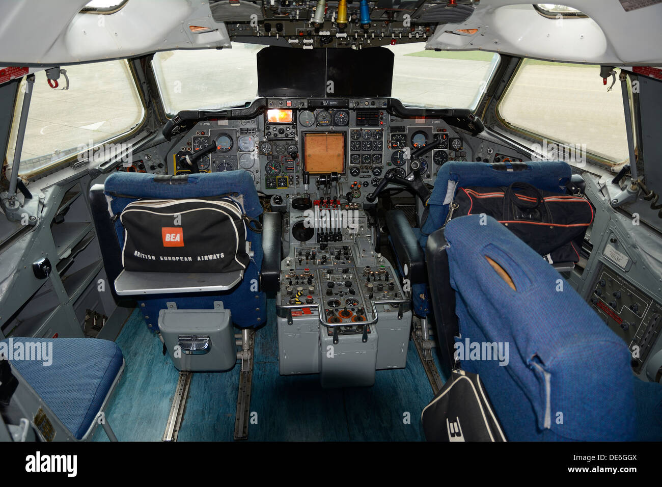 FLIGHT DECK OF VINTAGE BRITISH AEROSPACE TRIDENT AIRLINER OF BRITISH ...
