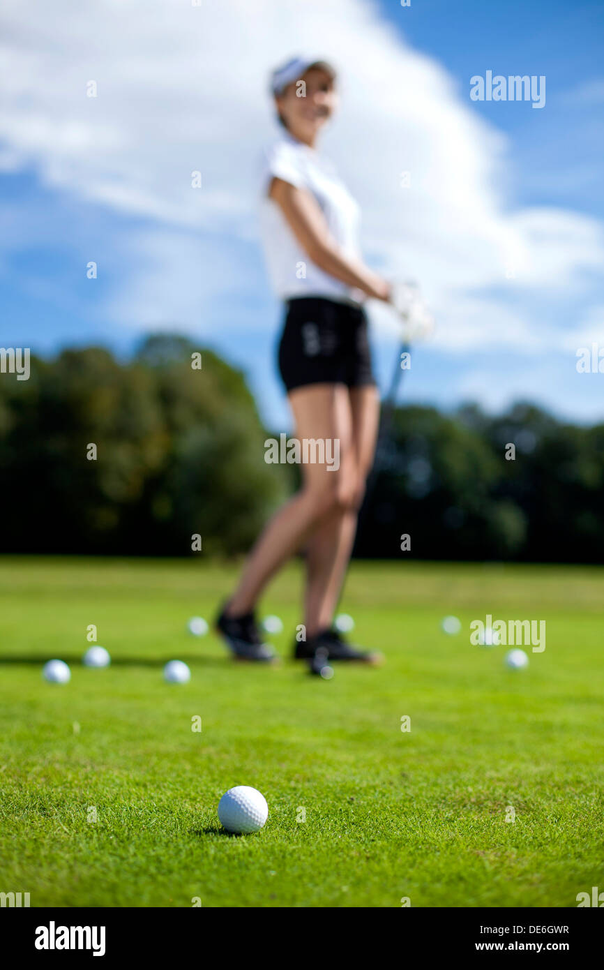 Girl shot putt hi-res stock photography and images - Alamy