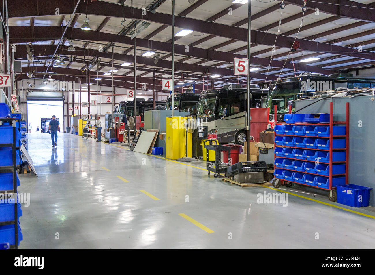 Numbered bays hi-res stock photography and images - Alamy