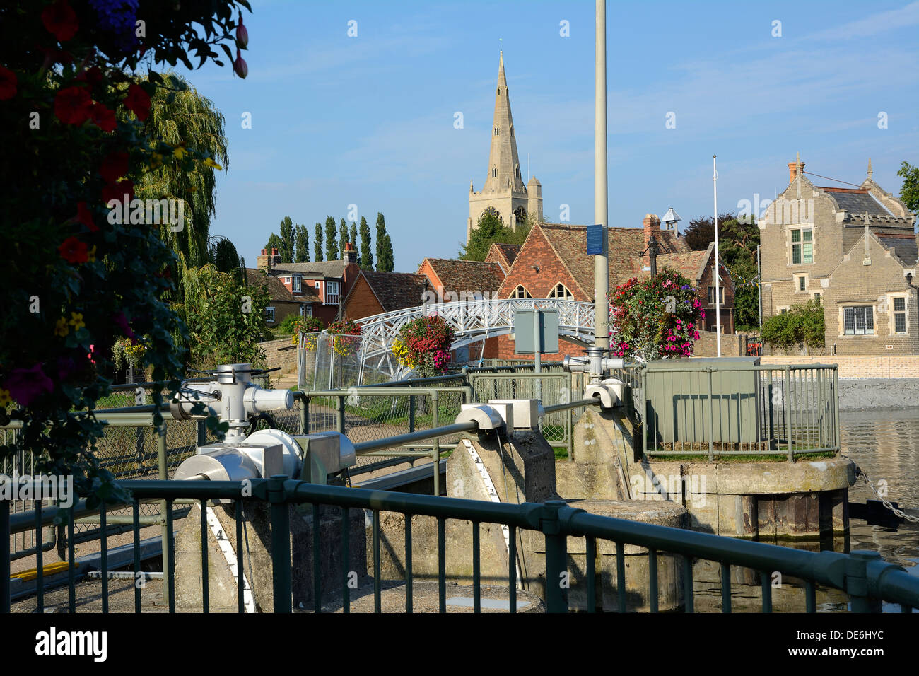 Godmanchester church hi-res stock photography and images - Alamy