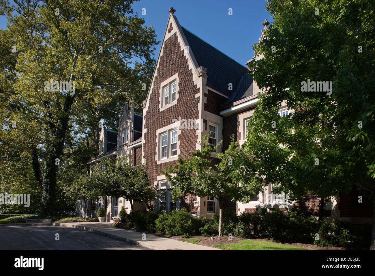 GLIDDEN HOUSE HOTEL CASE WESTERN RESERVE UNIVERSITY CAMPUS CLEVELAND ...
