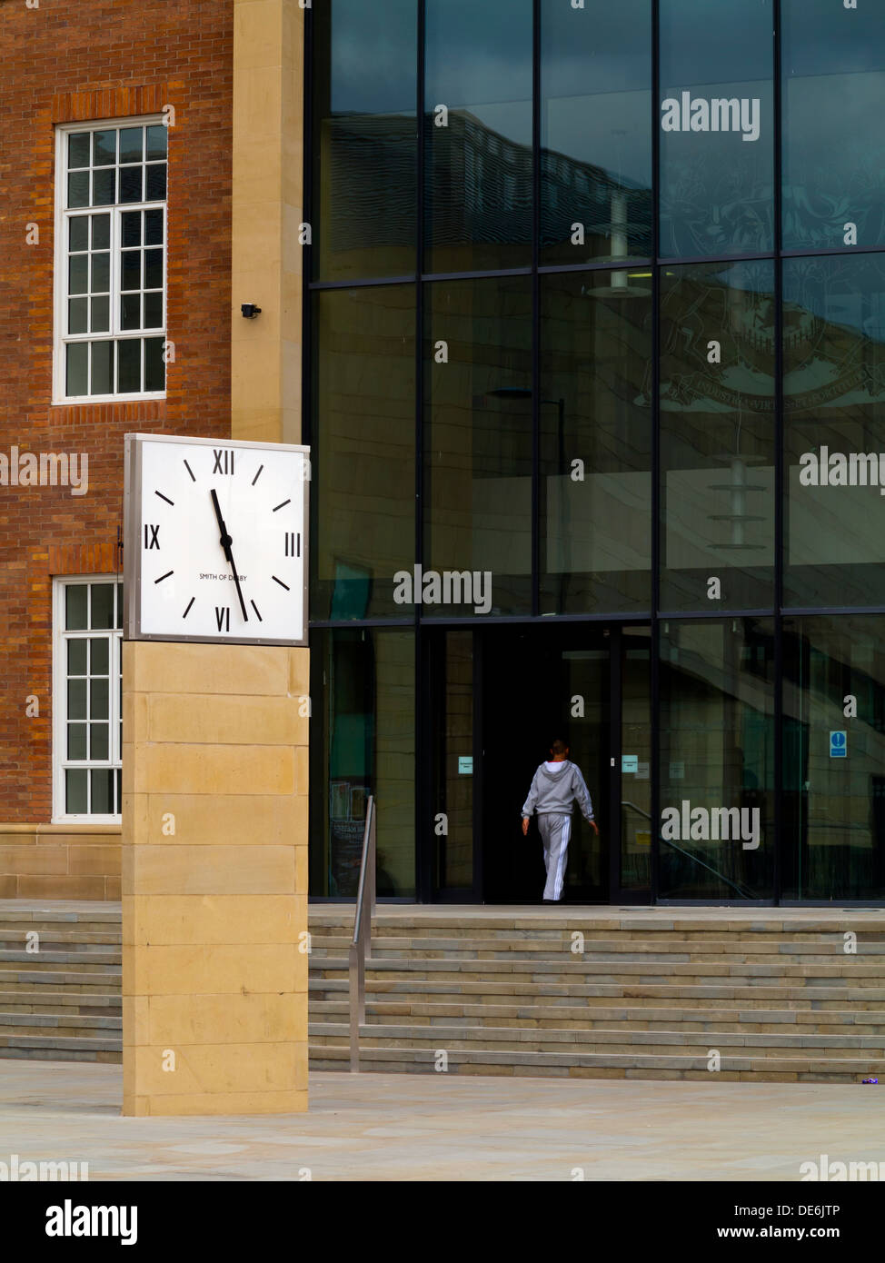 Council offices entrance door hi-res stock photography and images - Alamy