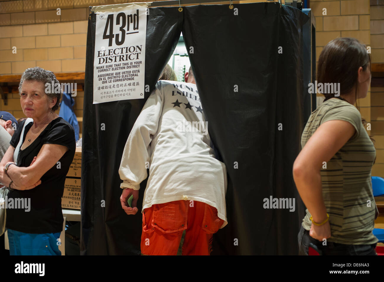 Voting Booths High Resolution Stock Photography and Images - Alamy