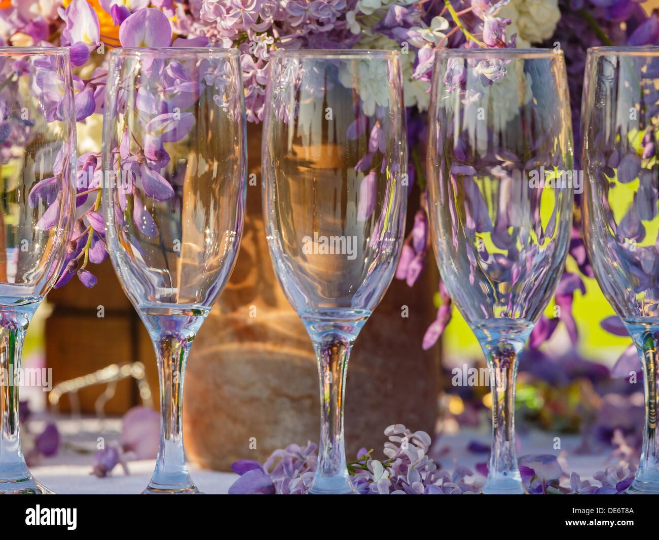 Pink champagne flowers hi-res stock photography and images - Alamy