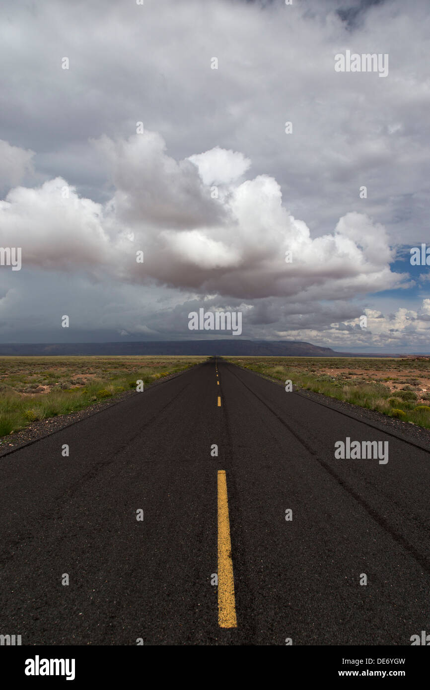 Rural highway hi-res stock photography and images - Alamy