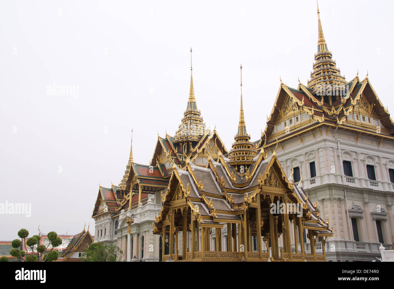 Wat prakaew hi-res stock photography and images - Alamy