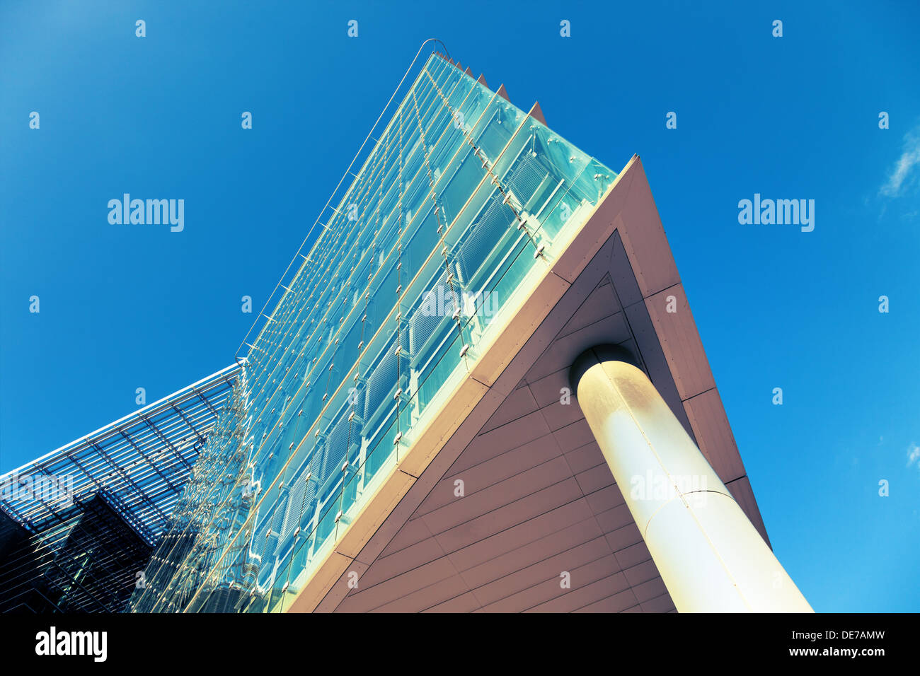 Up architecture hi-res stock photography and images - Alamy