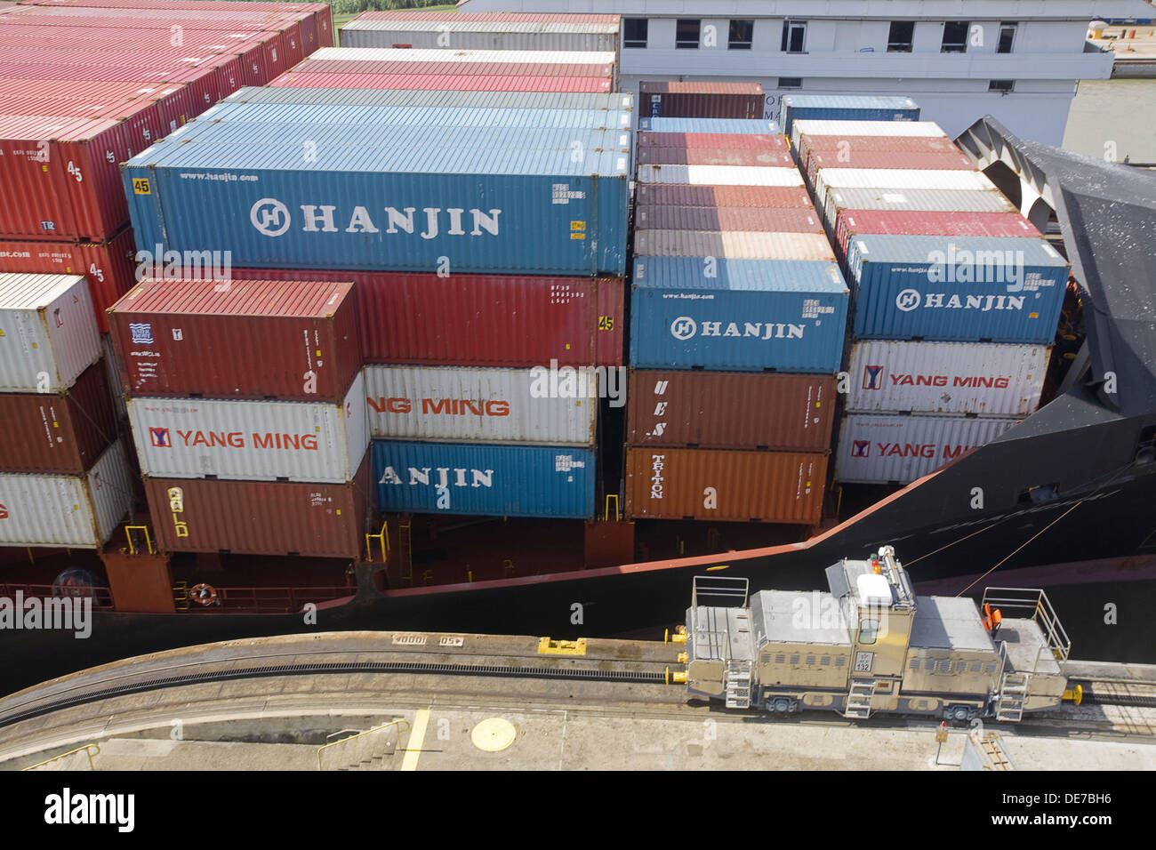 Mechanical container hi-res stock photography and images - Alamy