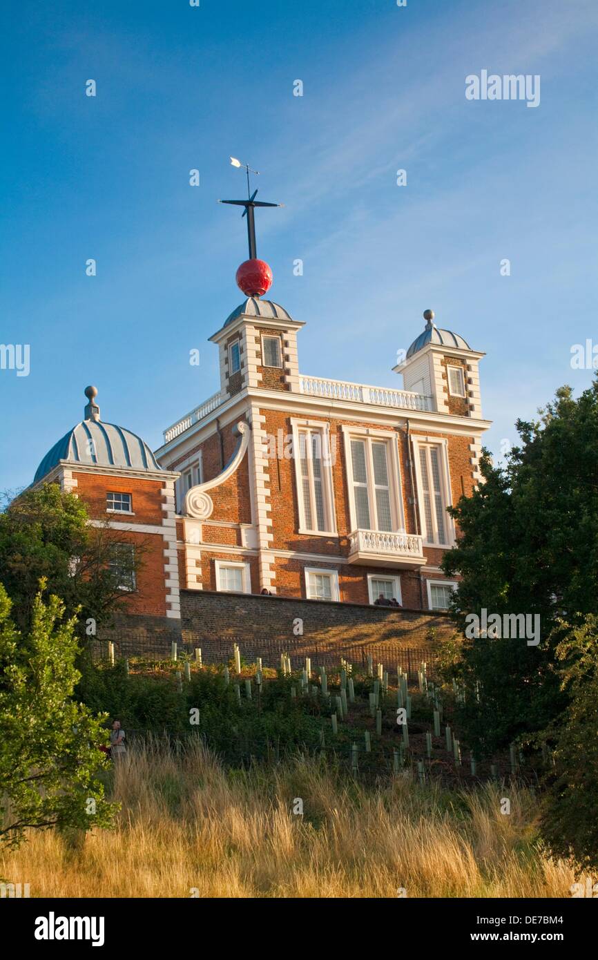 Royal observatory greenwich view hi-res stock photography and images ...