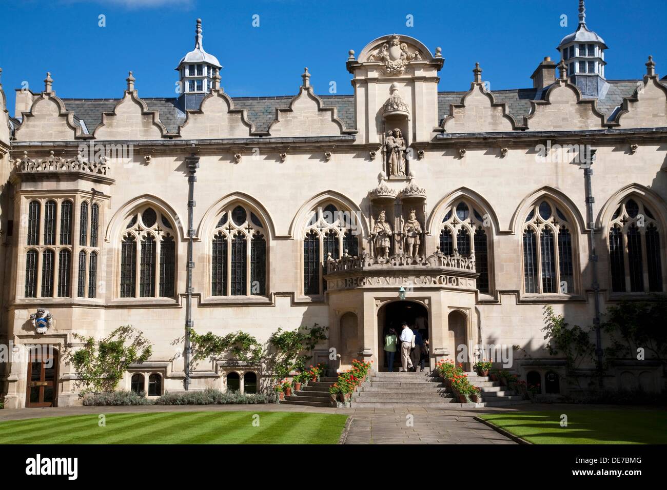 Oriel college oxford hi-res stock photography and images - Alamy