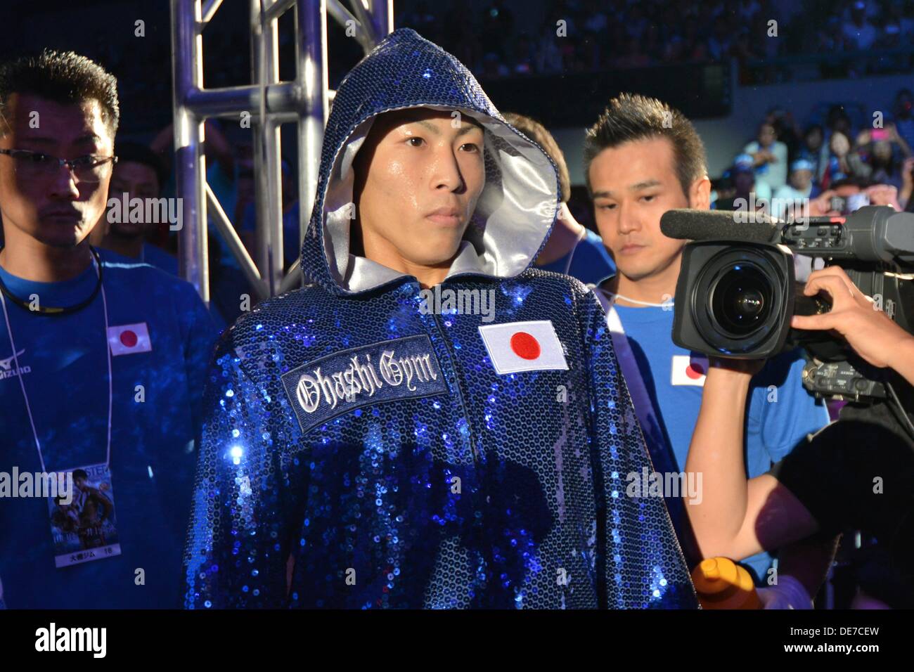 Kanagawa, Japan. 25th Aug, 2013. (C-L) Naoya Inoue (JPN), Shingo Inoue ...