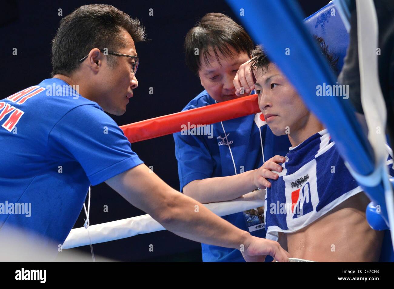 L r shingo inoue naoya inoue hi-res stock photography and images - Alamy