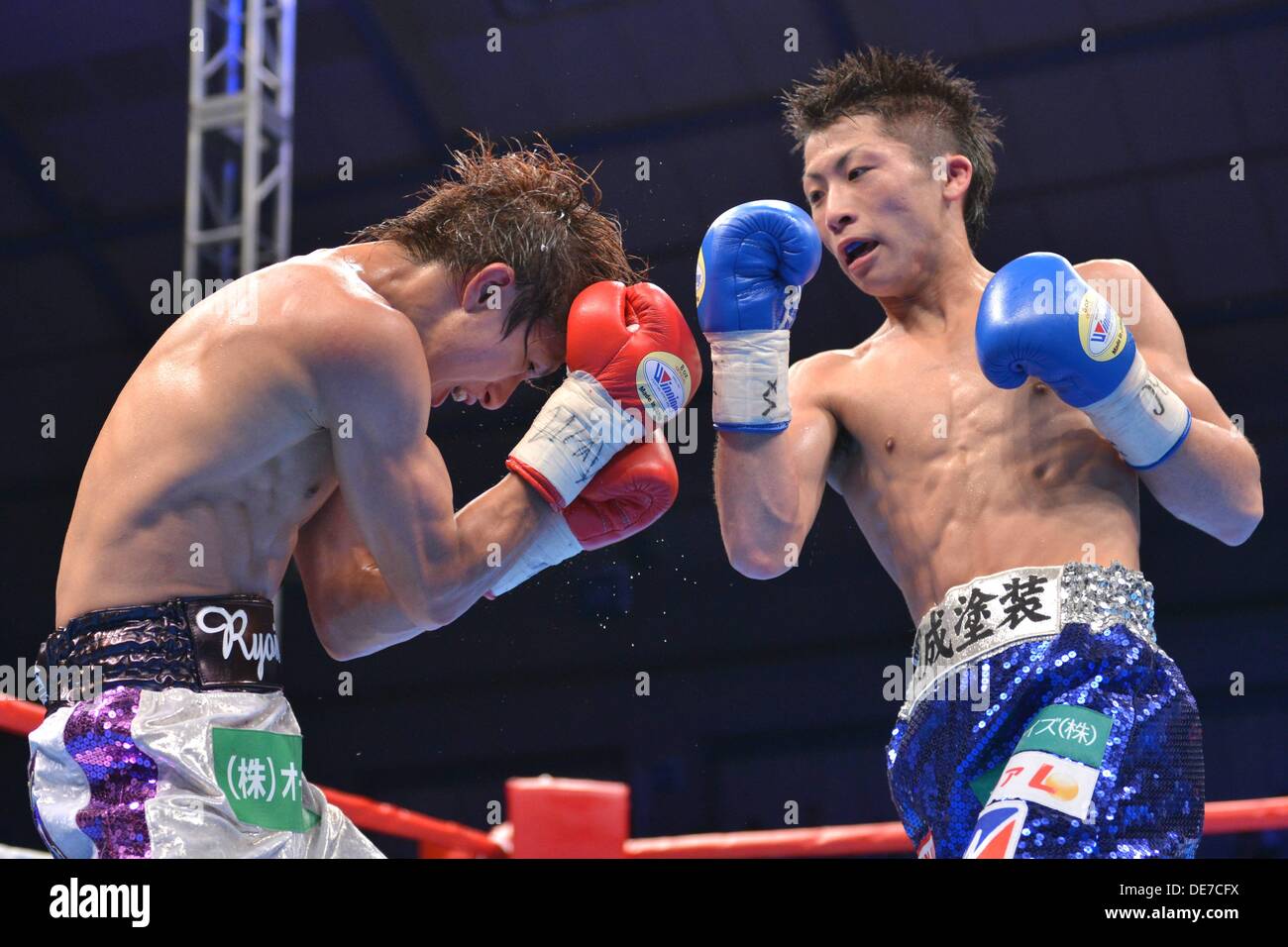 Kanagawa, Japan. 25th Aug, 2013. (L-R) Ryoichi Taguchi, Naoya Inoue ...
