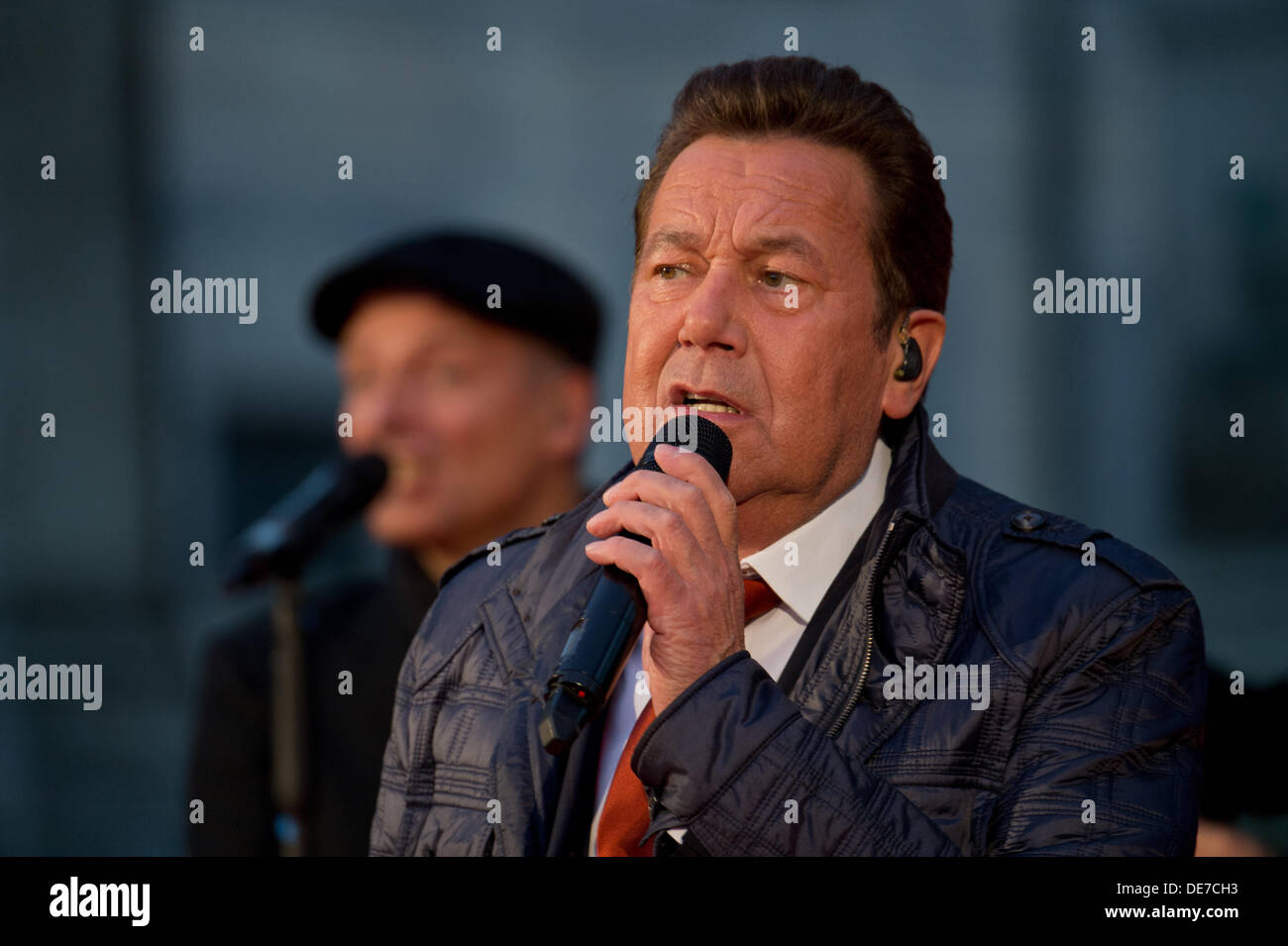 Munich, Germany. 12th Sep, 2013. Folk singer Roland Kaiser sings at an ...