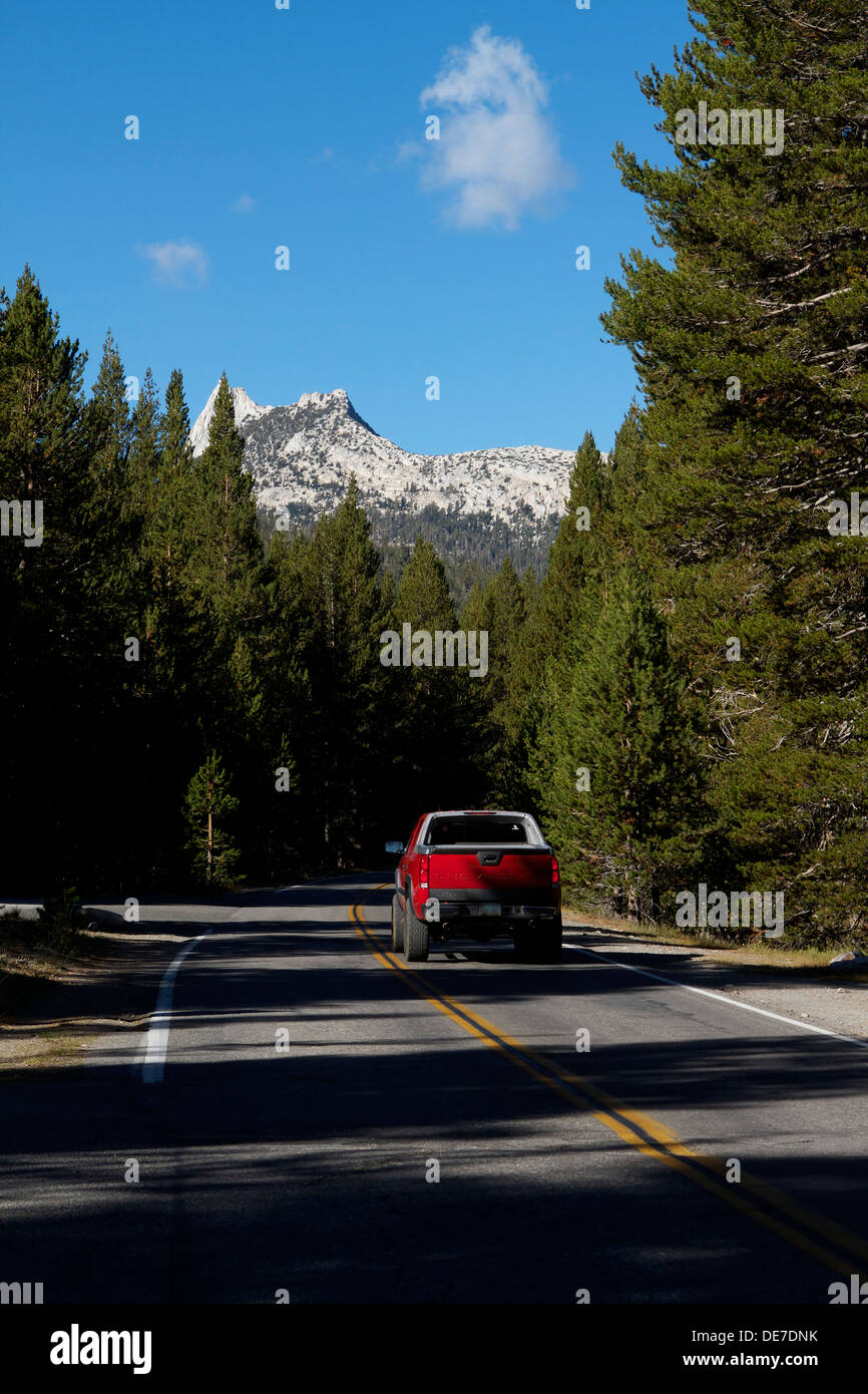 Highway 120 (Tioga road) runs through Yosemite's high country in ...
