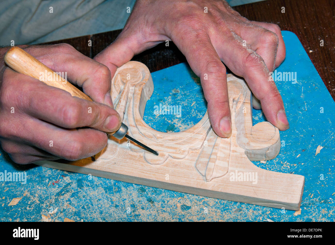 Wooden carved hands hi-res stock photography and images - Alamy