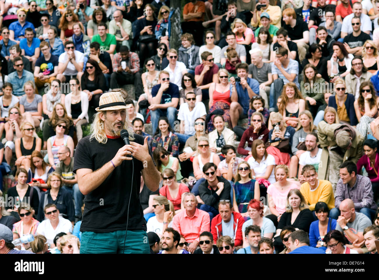 Berlin, Germany, singers and spectators at the Bearpit karaoke show at ...