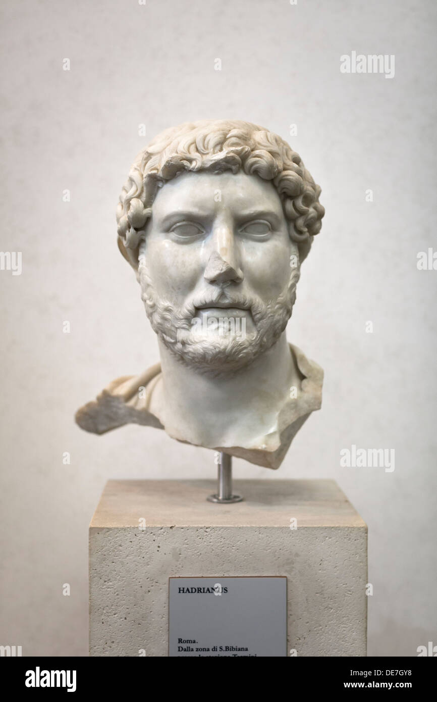 Roman hadrian portrait bust hi-res stock photography and images - Alamy