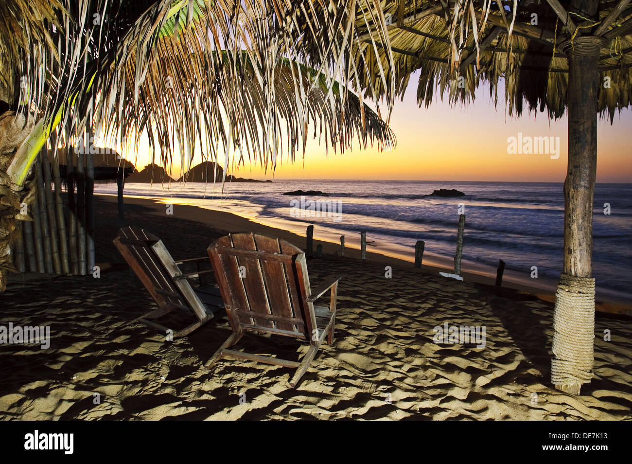 Zipolite beach hi-res stock photography and images - Alamy