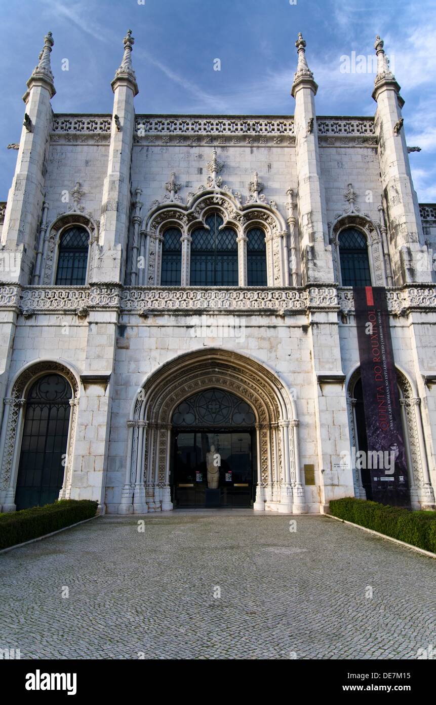 Portugal jerónimos monastery winter hi-res stock photography and images ...