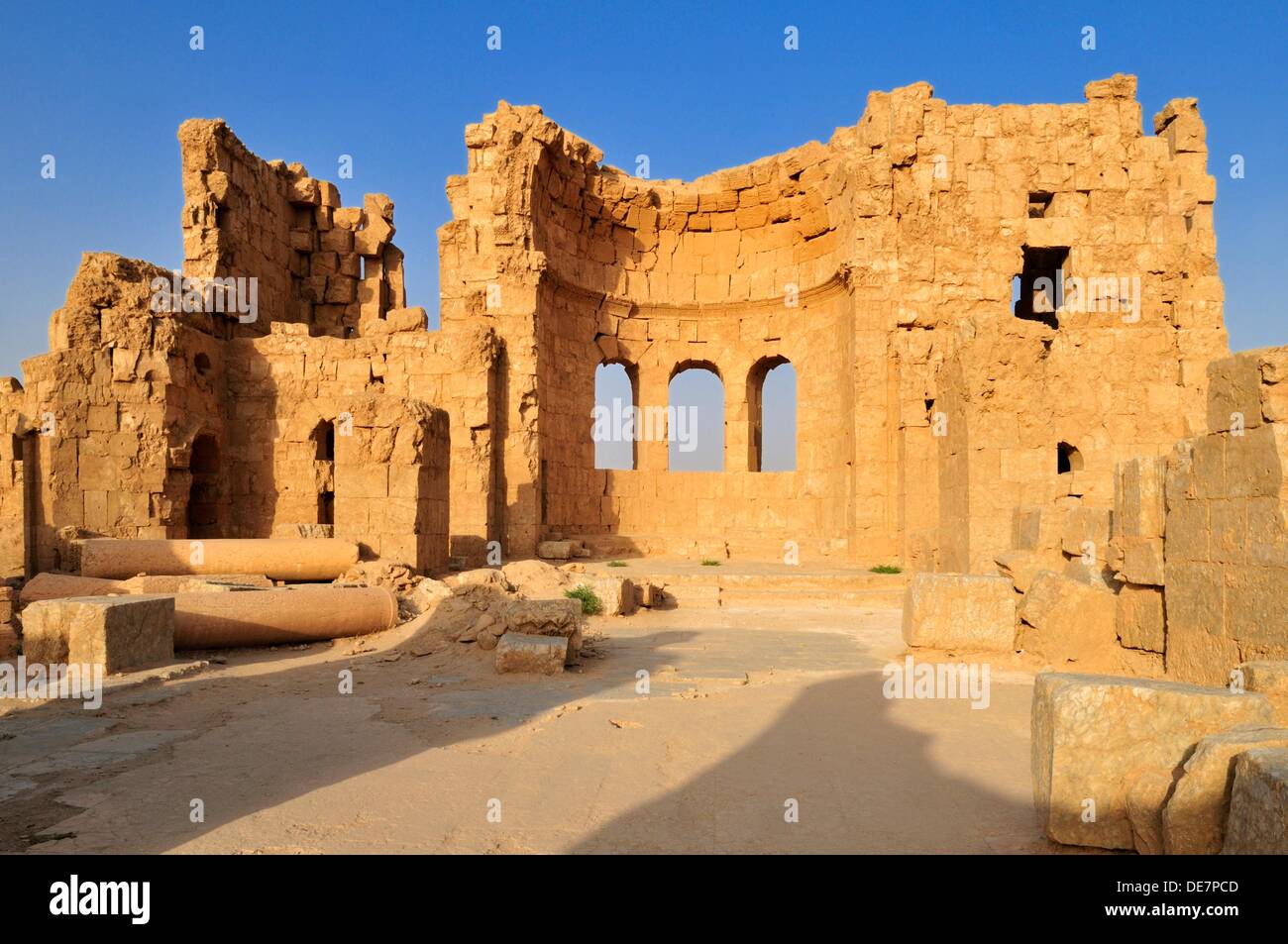 Byzantine ruins hi-res stock photography and images - Alamy