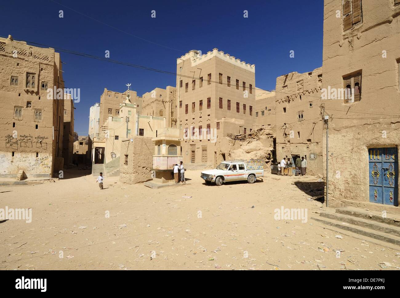 Wadi doan hadramaut yemen hi-res stock photography and images - Alamy