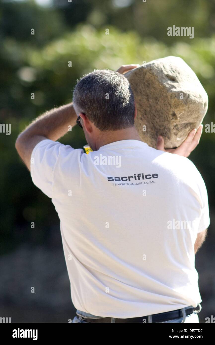 Hoists hi-res stock photography and images - Alamy