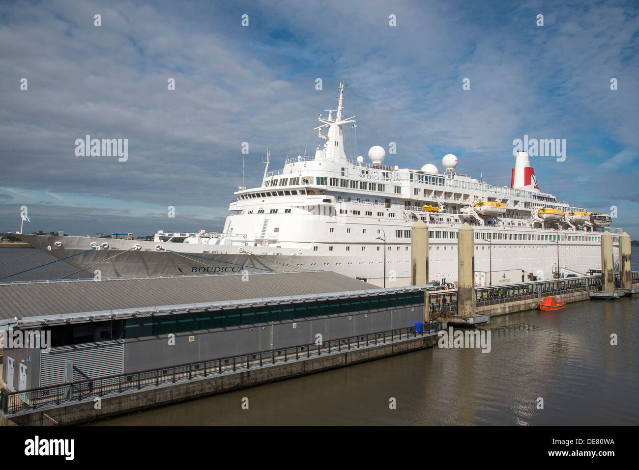 The Fred Olsen cruise liner ship Boudicca at Liverpool cruise terminal ...