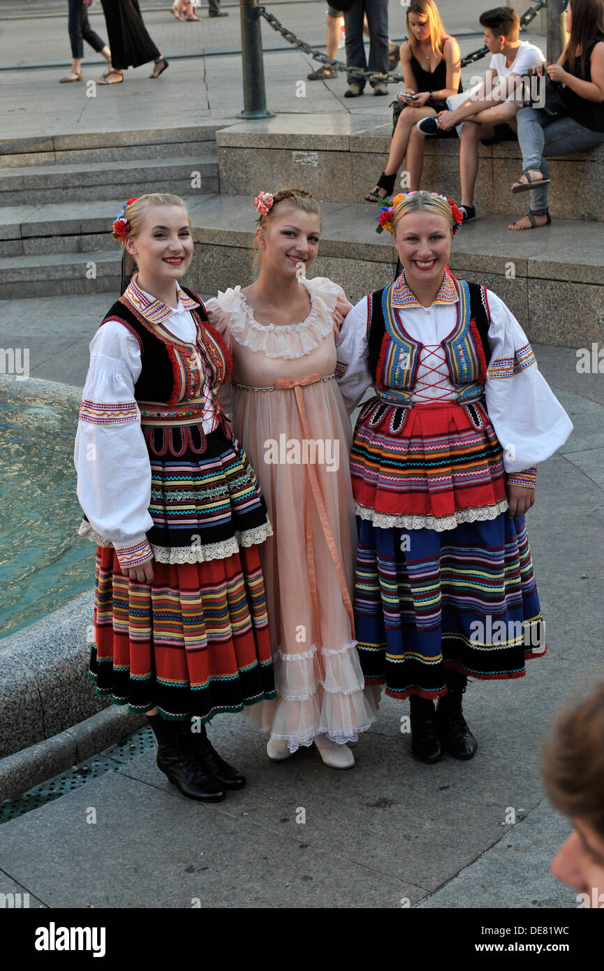 Portrait old polish woman hi-res stock photography and images - Alamy