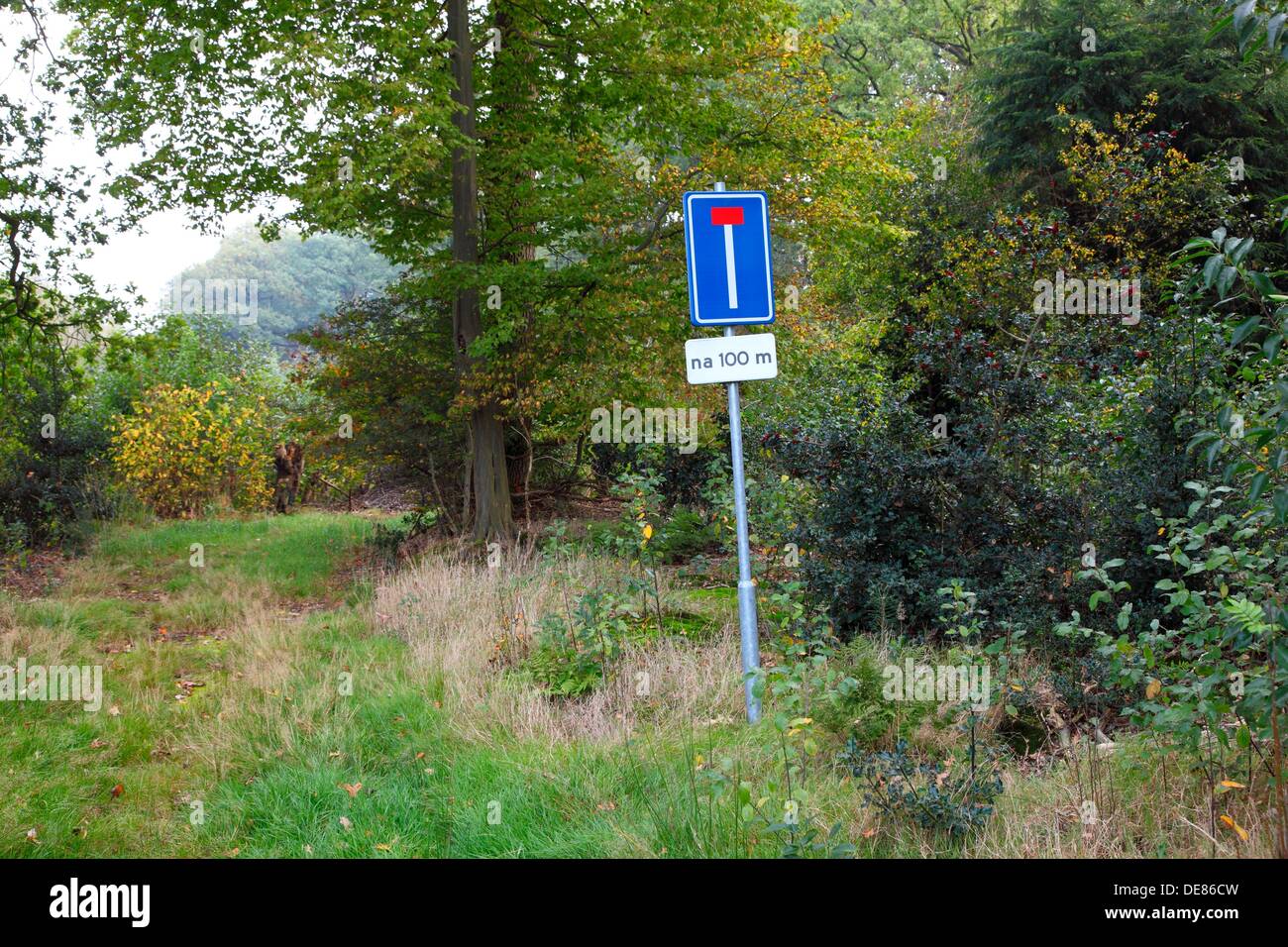 Cul de sac dead end street sign hi-res stock photography and images - Alamy