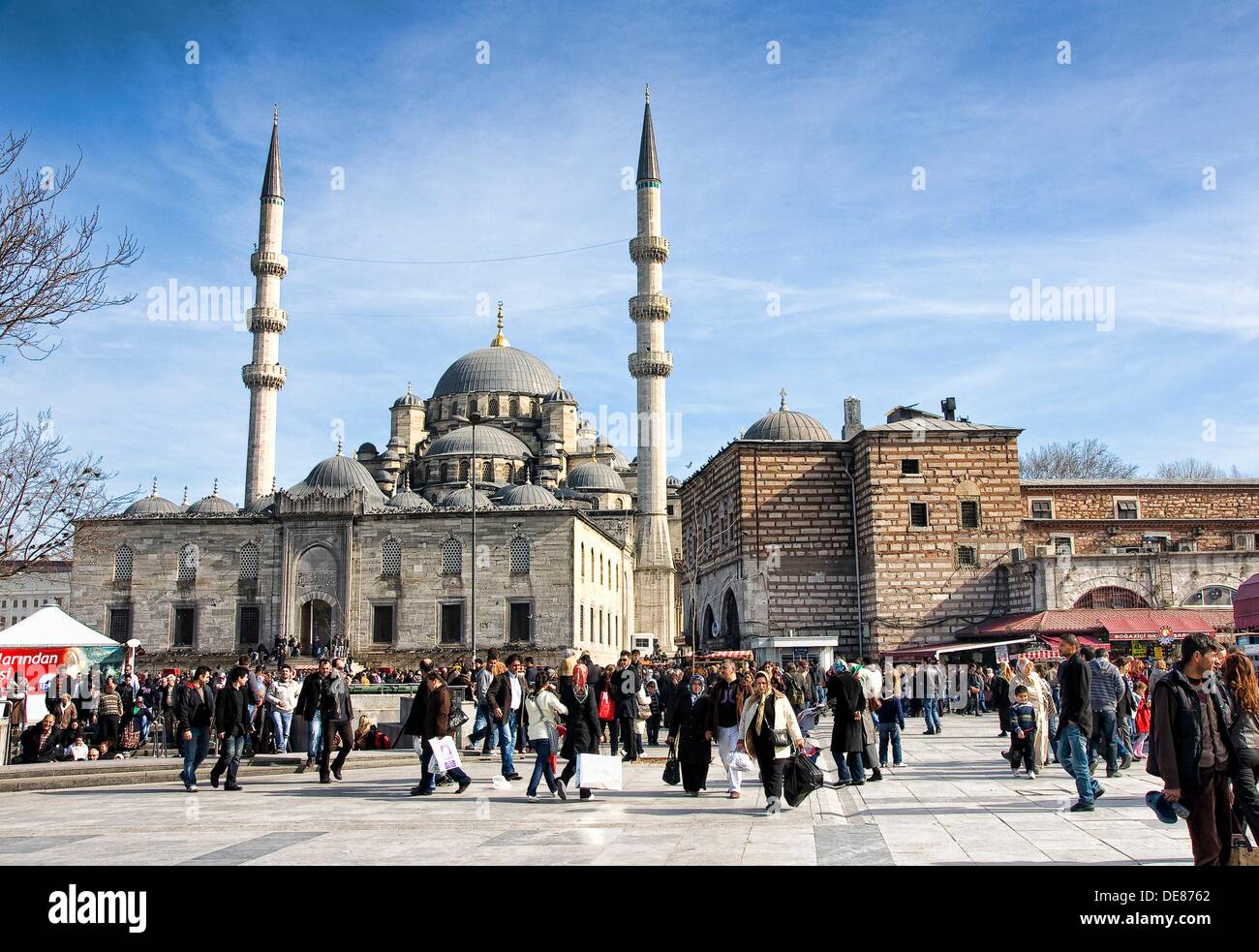 The New Mosque, Mosque of the Valide Sultan, Istanbul, Turkey Stock ...