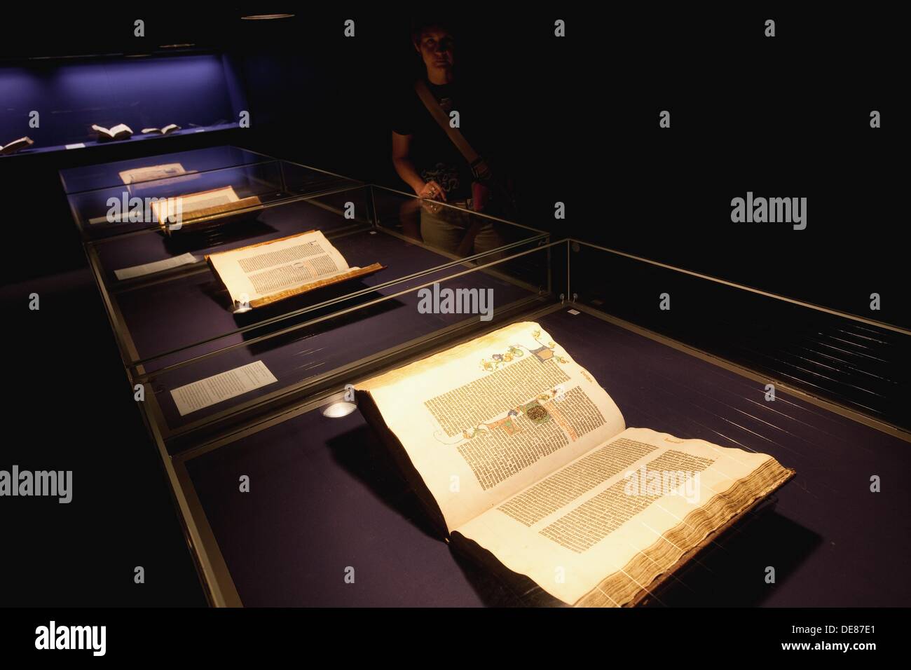 Gutenberg Bible Mainz Stock Photos & Gutenberg Bible Mainz Stock Images ...