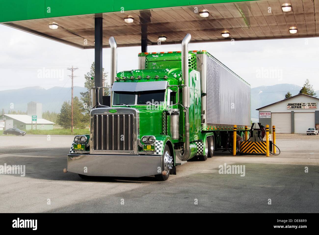 Green Semi Truck