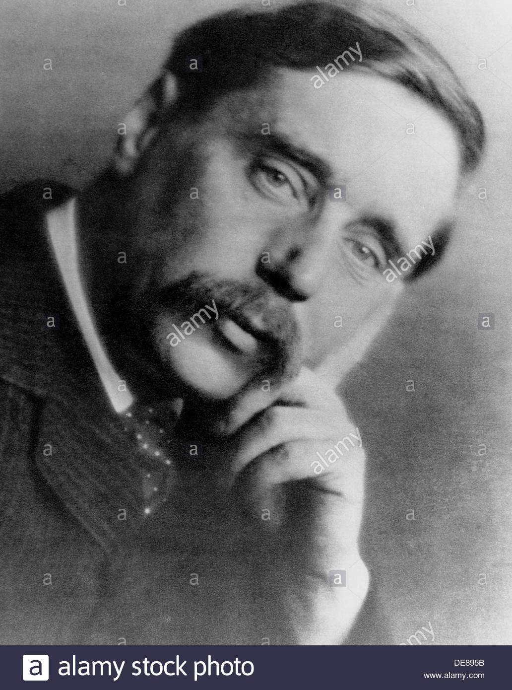 Herbert George Wells Stock Photos & Herbert George Wells Stock Images ...