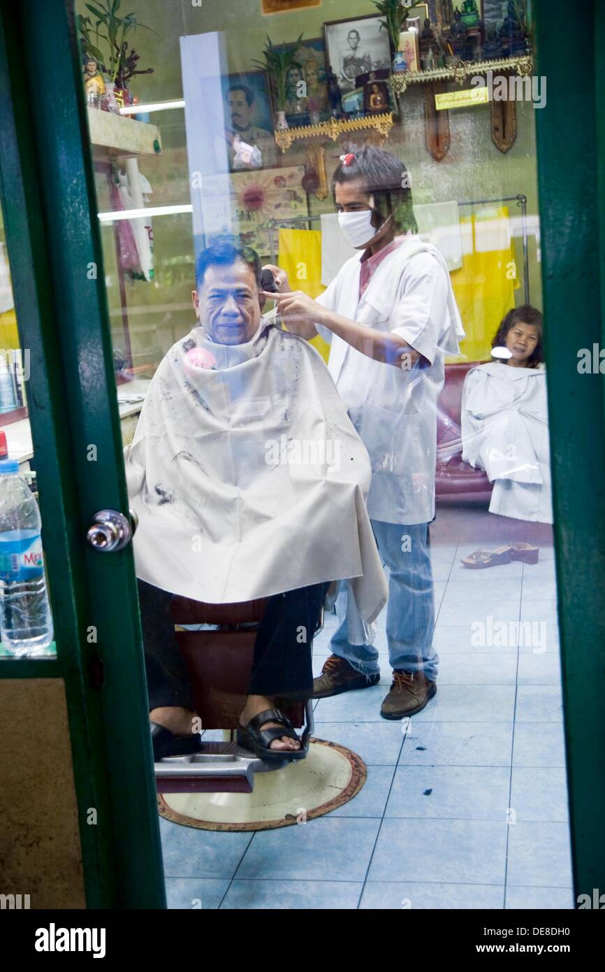 Barbershop bangkok hi-res stock photography and images - Alamy