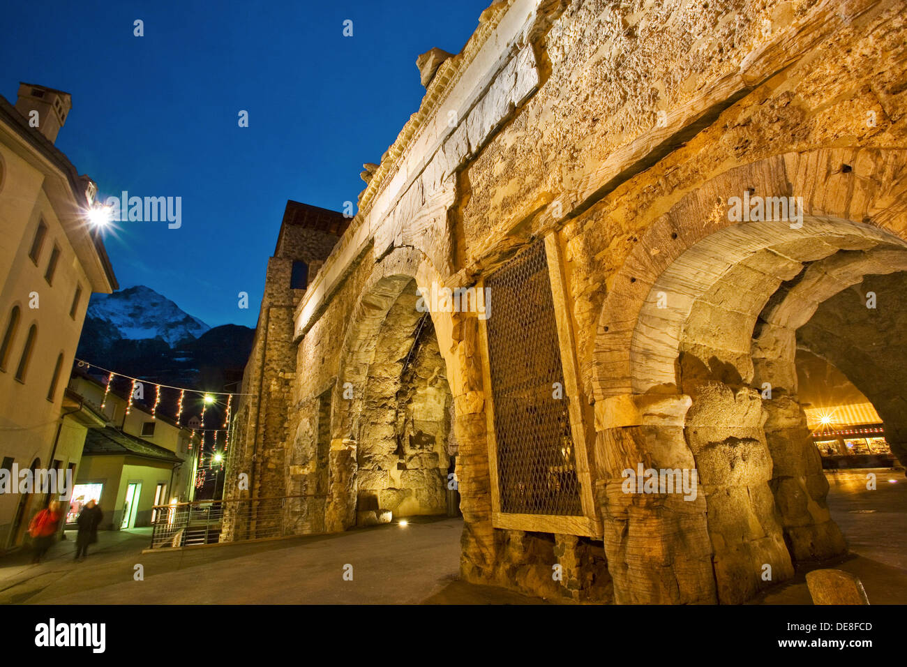 Porta praetoria aosta italy hi-res stock photography and images - Alamy