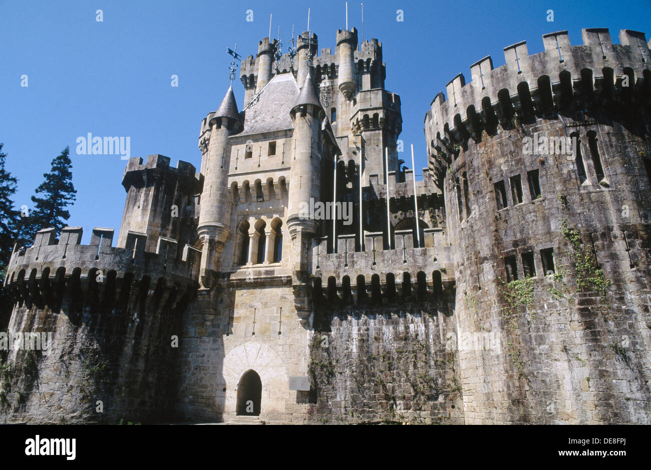Butron castle. Vizcaya. Euskadi. Spain Stock Photo - Alamy Butron castle. Vizcaya. Euskadi. Spain Stock Photo - Alamy