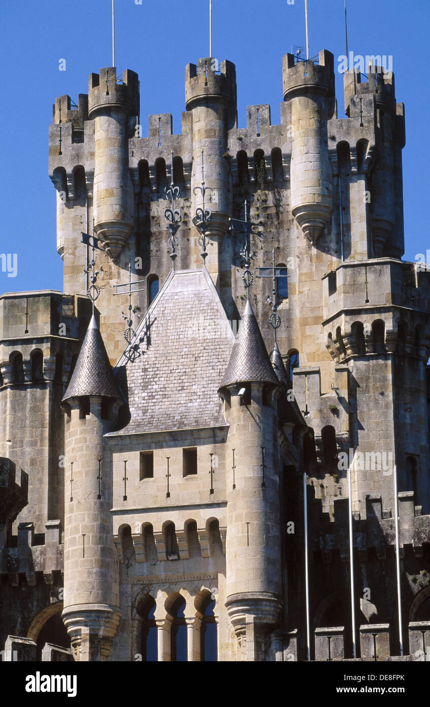 Castillo de butron hi-res stock photography and images - Alamy