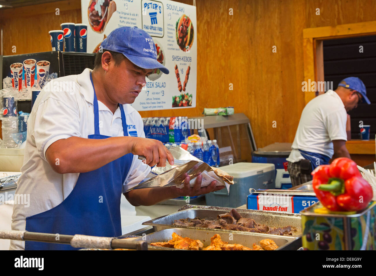Carnival food booth hi-res stock photography and images - Alamy