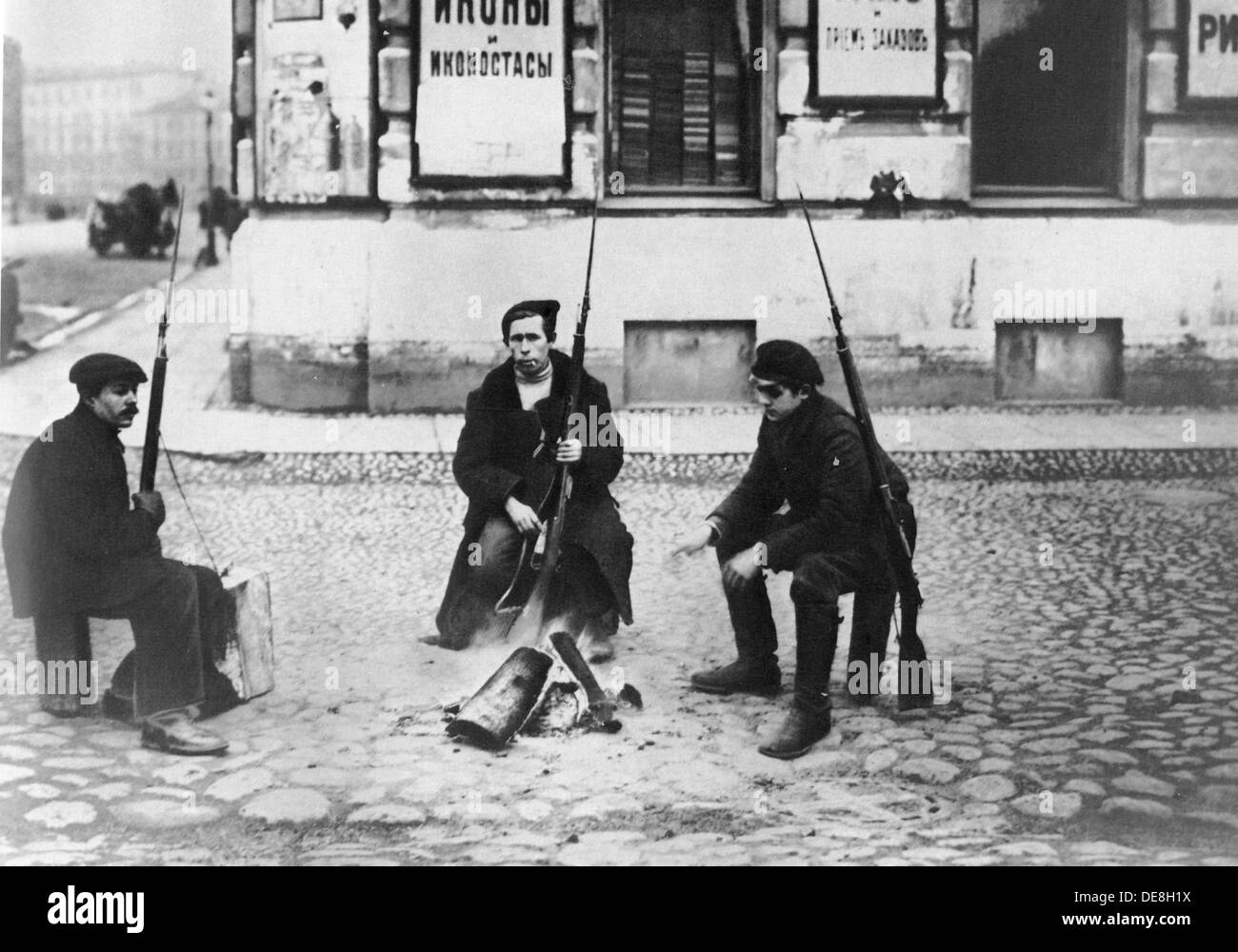 A Group of Red Guard Men. Petrograd, 1917 Stock Photo - Alamy