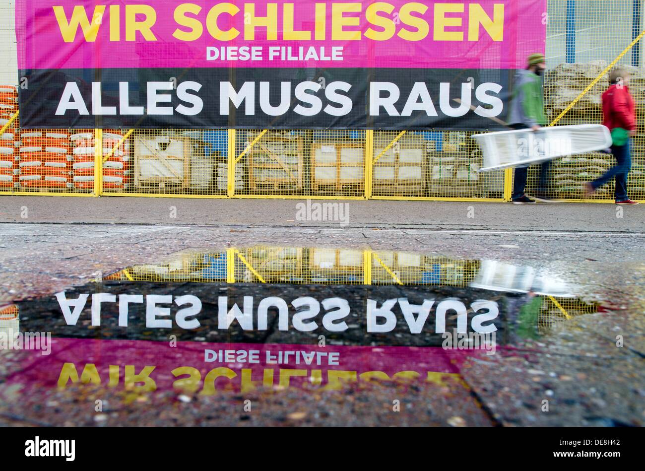 Hardware Store Chain High Resolution Stock Photography and Images - Alamy