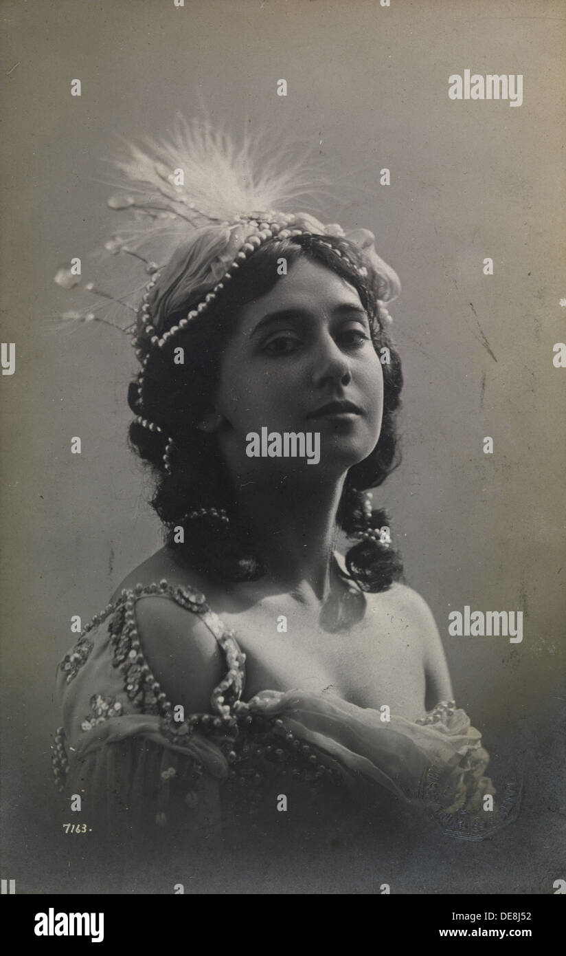 Tamara karsavina portrait hi-res stock photography and images - Alamy