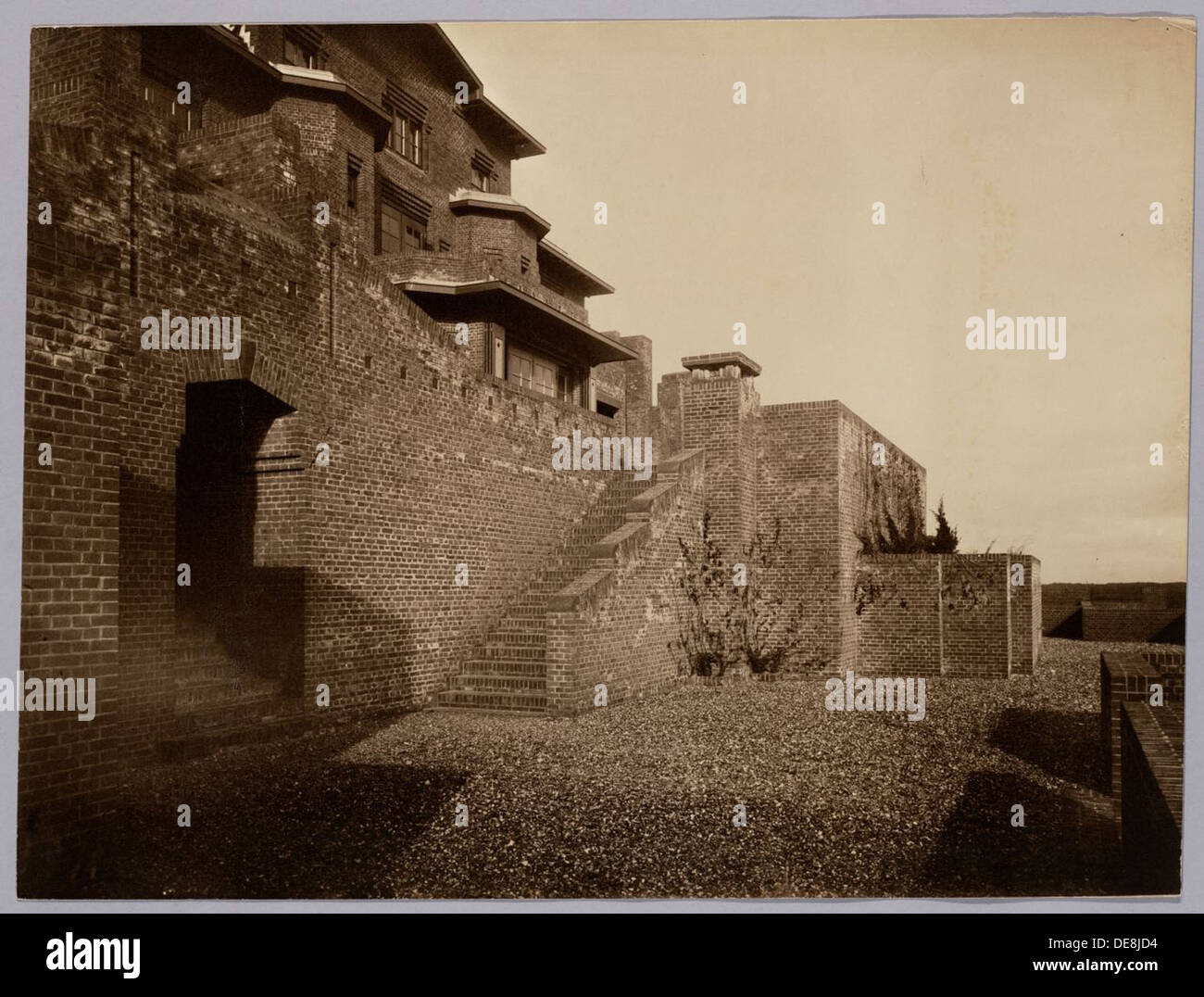 1920s brick building hi-res stock photography and images - Alamy