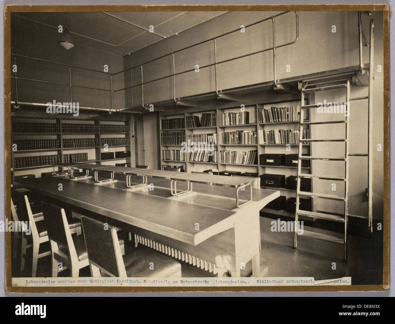 Geological institute hi-res stock photography and images - Alamy